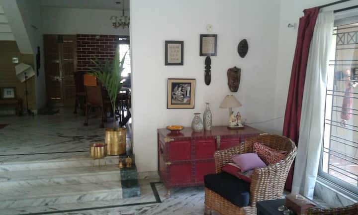 Entire 1st Fl With Terrace Garden/ Suite - Santiniketan