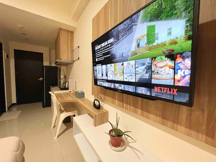 Brand New Exquisite Unit W/free Netflix,wifi,pool - Batam