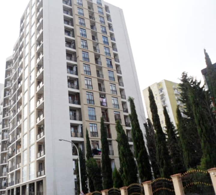 Modern Appartment In Prestigious Building - Tbilisi