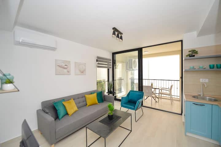 Boka Star Apartma 20 M From Sea - Kotor