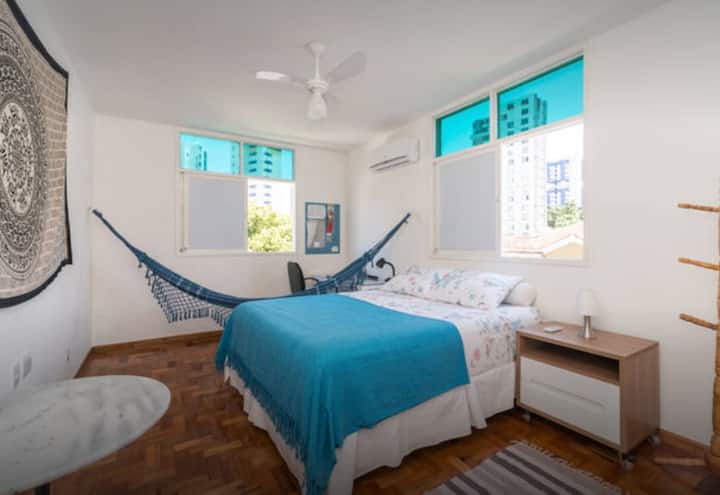 Super Apto Bairro Graças / 4 Quartos, 3 Banheiros - Recife