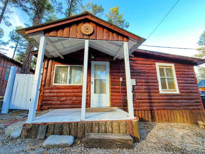 Whiskey Deer Cabin - Ruidoso, NM