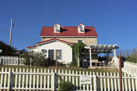 Hermann Vacation Rentals & Homes - Missouri, United States | Airbnb