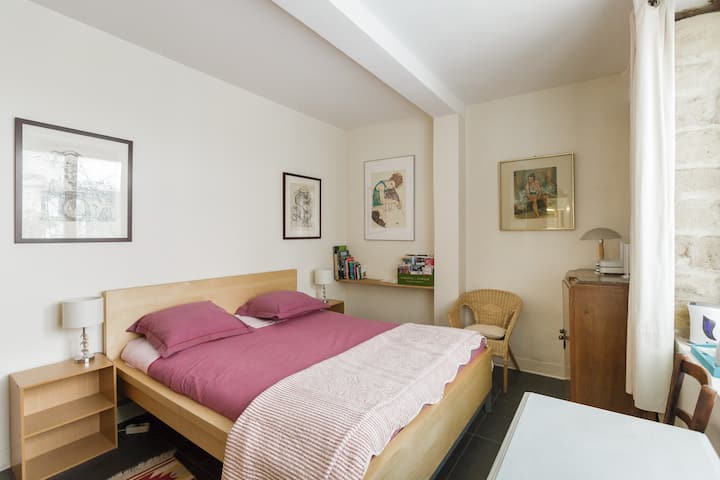 Charmante Chambre Privée Sur Cour Fleurie - 巴黎
