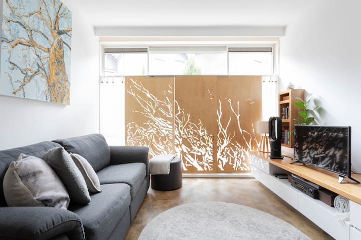 Light Filled Apartment In The Heart Of St Kilda - St Kilda