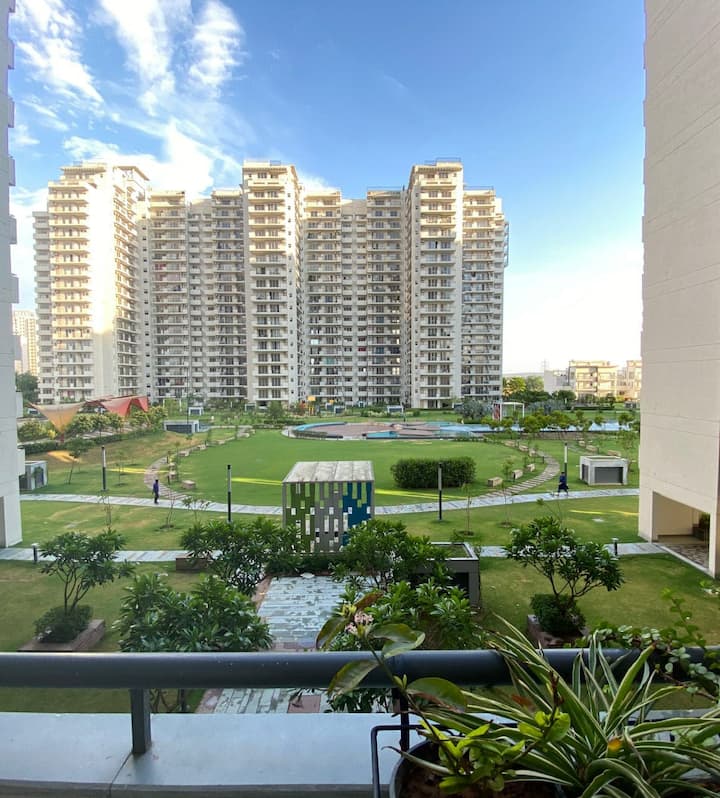 Manesar Holiday Rentals & Homes - Manesar, Gurugram, India | Airbnb