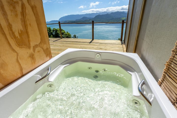 Jacuzzi Com Vista Para O Mar - Ilhabela