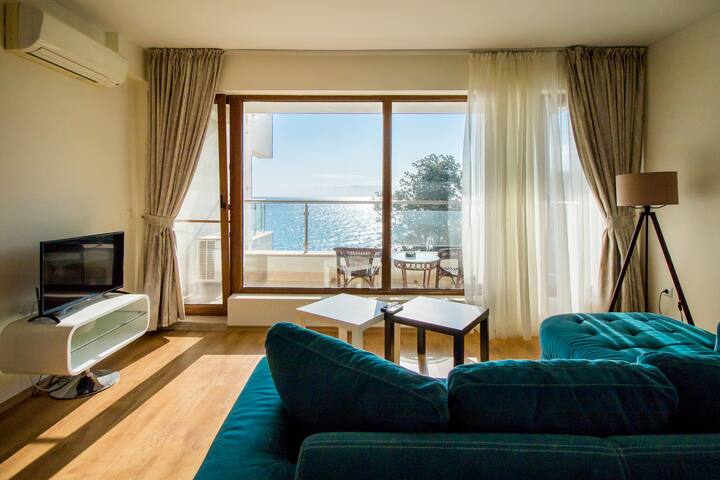 2bd / 2ba Apartment @ White Cliffs Byala - Obzor