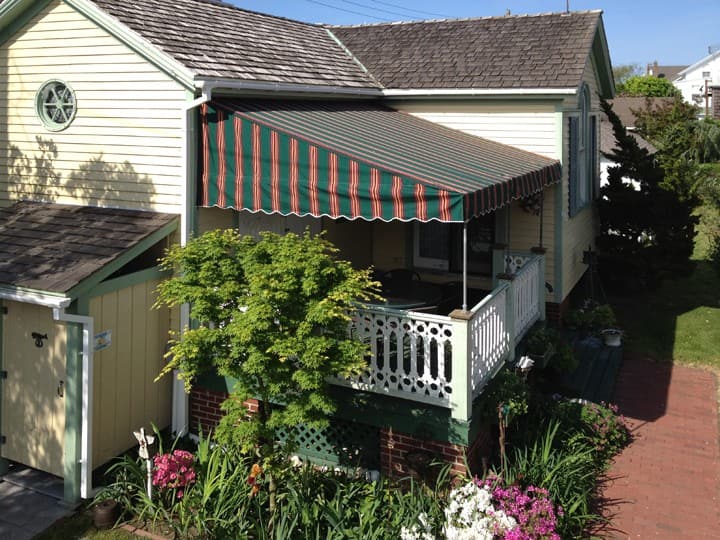 Cottage 2 Short Blocks To The Beach & Boardwalk - Cape May, NJ