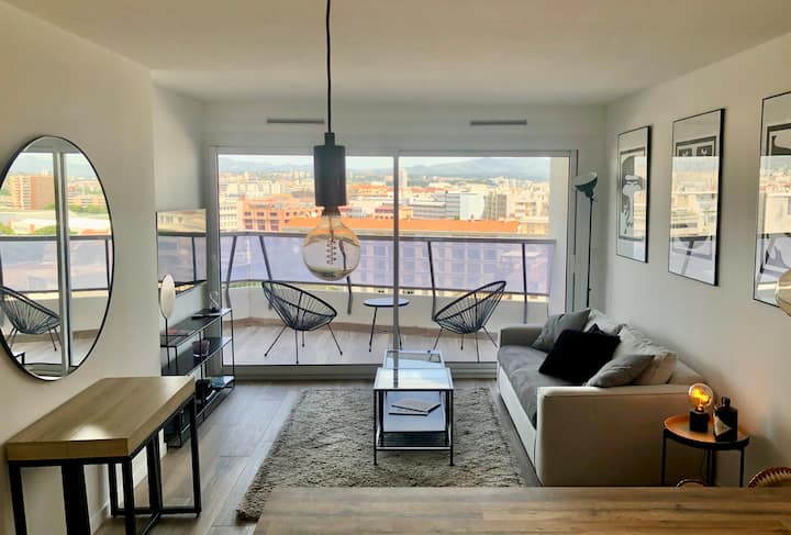 L'idéal - Charmant 2 Pièces Avec Terrasse - Marseille