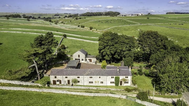 Cosy Country Cottage - Monyash