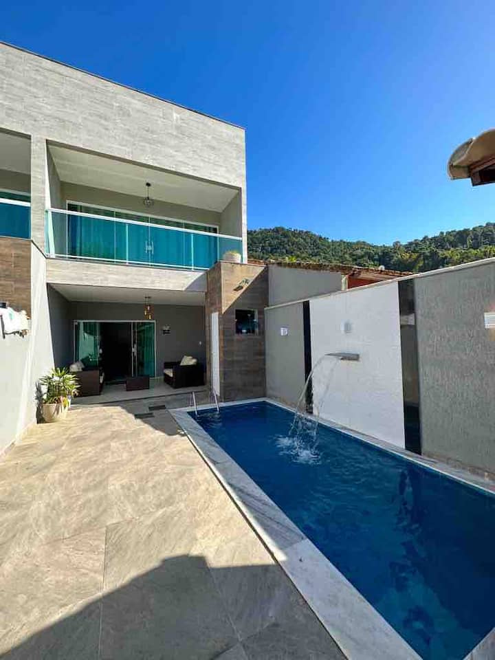 Casa Duplex No Condomínio Fazenda Garatucaia - Ilha Grande