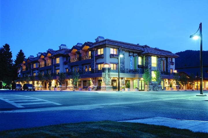 Les Saisons - 3 Bedroom Condo (C) - Ketchum, ID