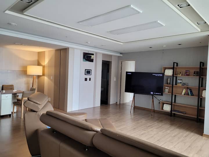 초고층 전망의 럭셔리하우스 - Incheon