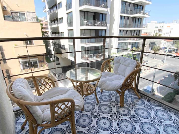 Néhémie Sur La Mer (15) - Tel Aviv