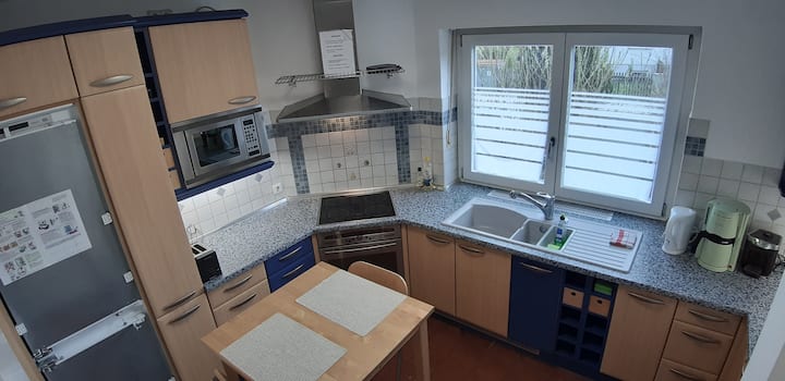 Nice Room At The River, Close To Munich & Train - Berg