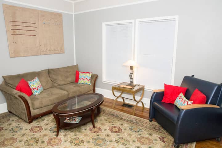 Sloane Garden Home - Downtown Executive House - Tallahassee, FL