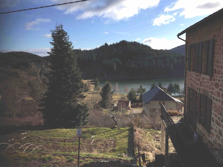 Appartement Chaleureux «&nbsp;2&nbsp;» Avec Vue Sur Le Lac - Mont Mézenc