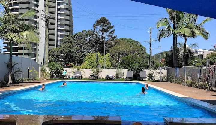 Newly Renovated 3 B'room - Heart Of Burleigh Heads - Coolangatta