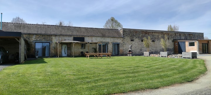 La Grande Maison - Gîte Familial 8/10 Personnes - Mayenne