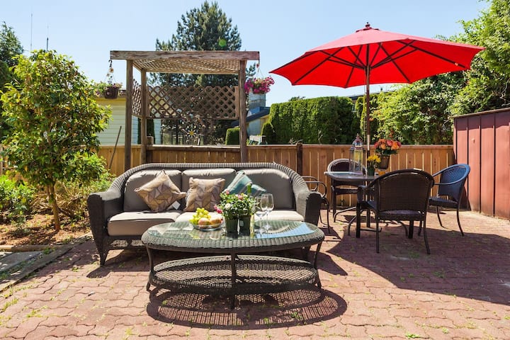 Spacious 4bed Lovely Garden Home Burnaby Vancouver - Burnaby