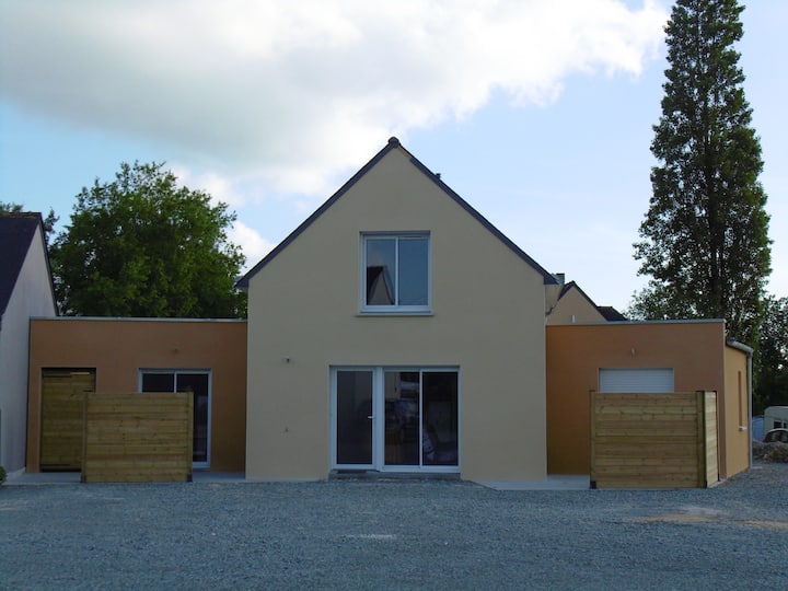 3 Chambres Meublées 19 M2  Sdb/wc/terrasse Privés - エリック