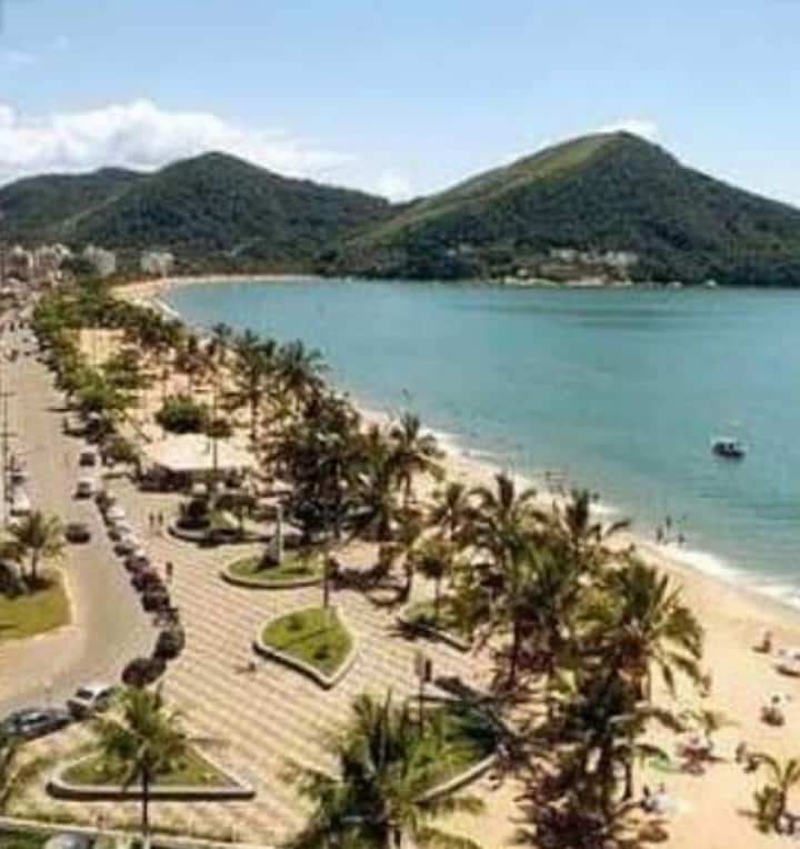 Apartamento A Menos De 1 Km Da Praia Com Wi-fi !!! - Caraguatatuba