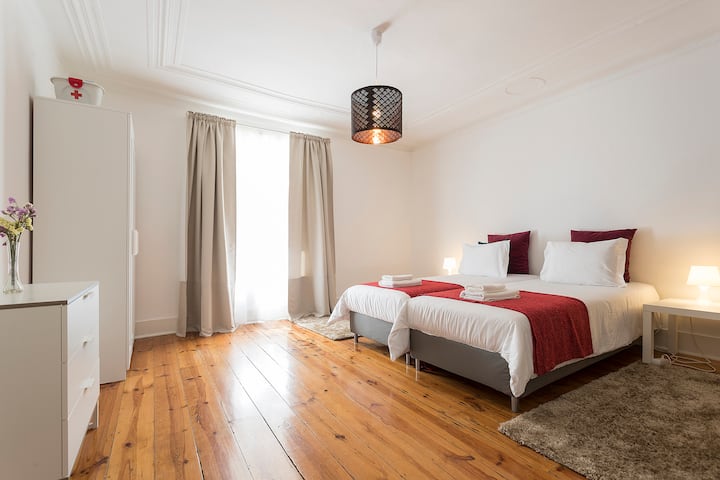 Lisbon Central Apartments - Black Sofa Apartment - Lissabon