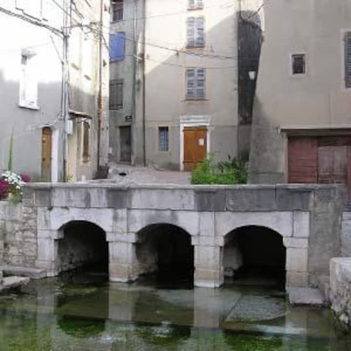 Maison De Village, Au Calme. - ibis budget Brignoles Provence