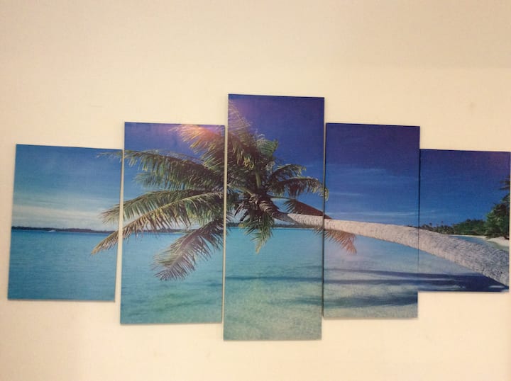 Great Price & Close To 4 Beaches, In Miami's Hub! - マイアミ