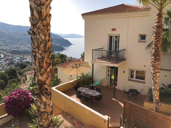 Kids-friendly Place For 8 Between Palms And Pools - Costa Tropical