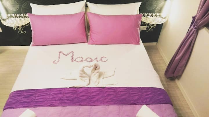 Purple Magic    * Center* - Split