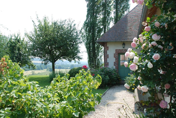Superbe Vue Pour Ce Gîte/billard. - Lisieux
