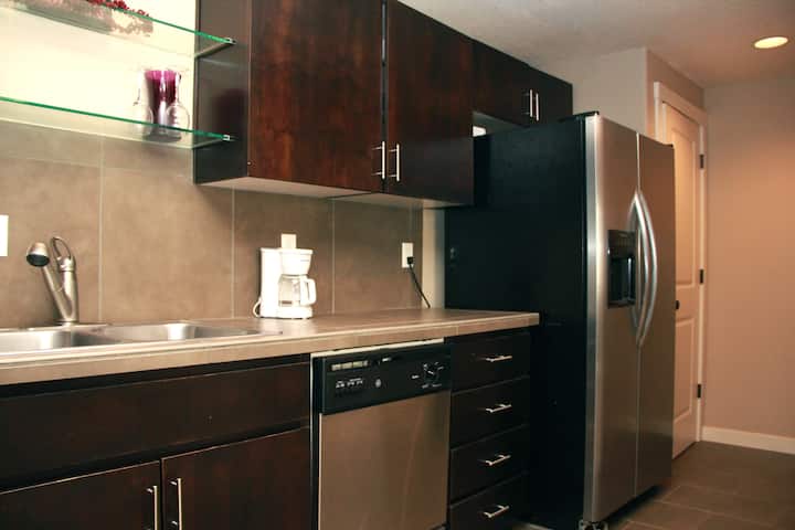 Orenco/tanasbourne Condo Near Intel, Nike& Transit - Hillsboro, OR