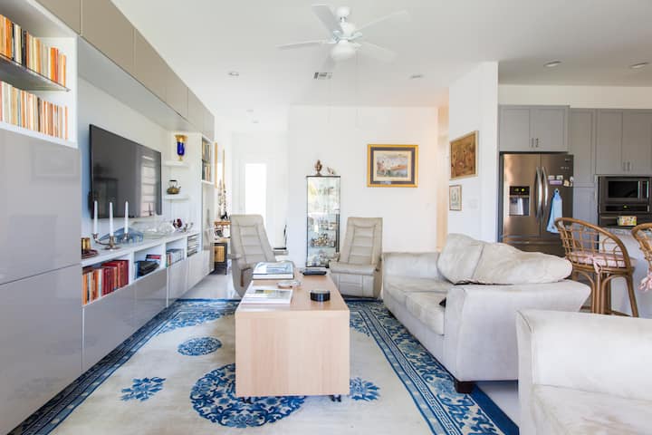 Relaxing Private Room In Eco Friendly House. - Fort Lauderdale