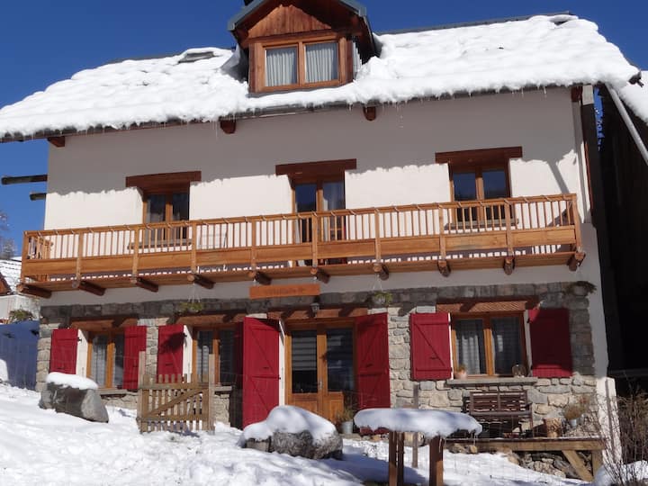 Villakulla Chalet **** (10-12p) Villarembert - Le Corbier