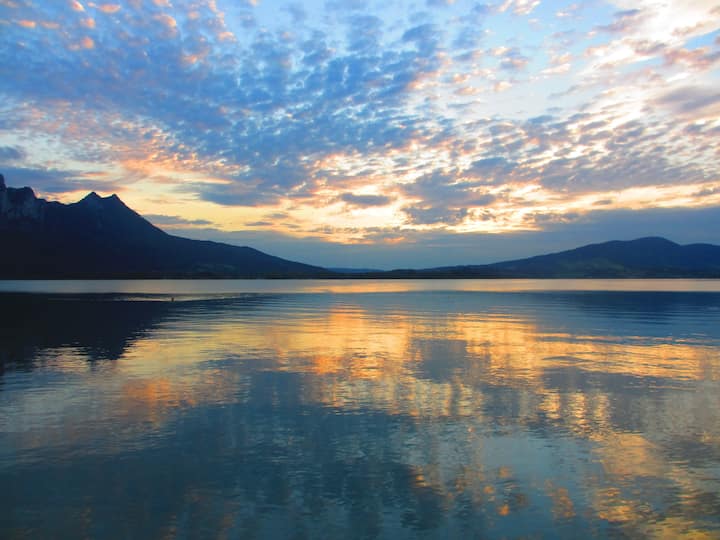 Wohnung Am Mondsee Mit Aussicht Auf Berg Und See - Wolfgangsee