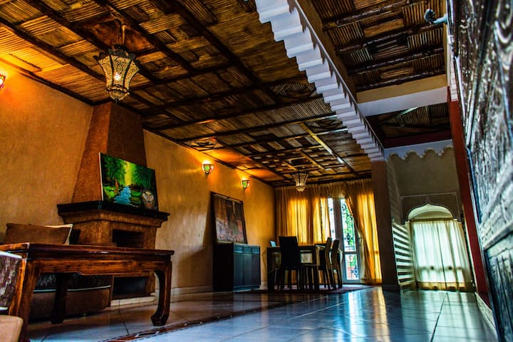 Magnifique Villa Avec Cheminée - Agadir