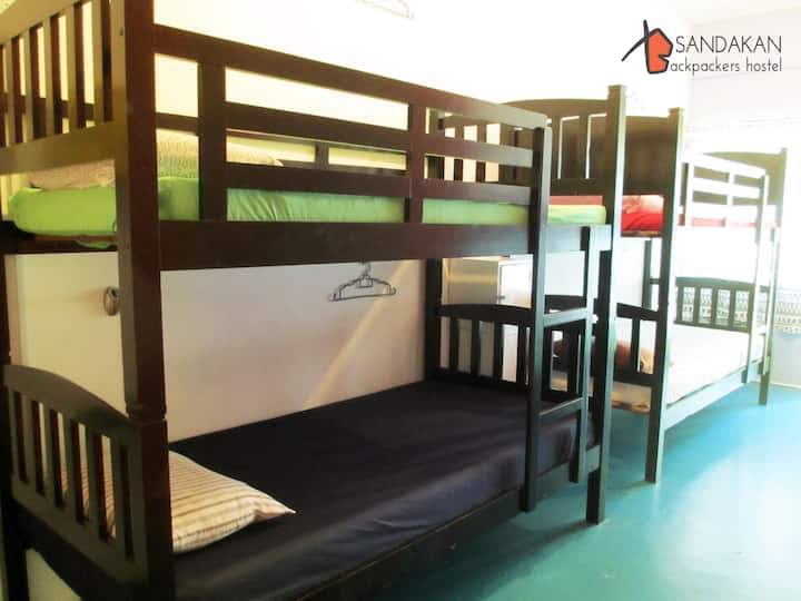 Mixed Dorm Bed 1&2 - Sandakan Backpackers Hostel - Sandakan
