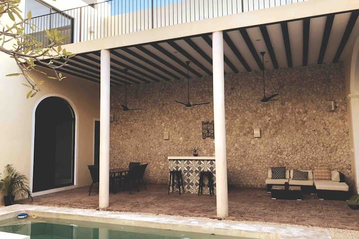 Villa 56 | Stunning Home Steps From Paseo Montejo - Mérida, México
