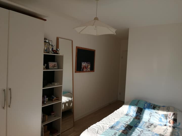 Chambre Privee Dans Appartement - Antony