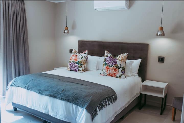 The Olive Guest House / Frantoio Room - Bloemfontein