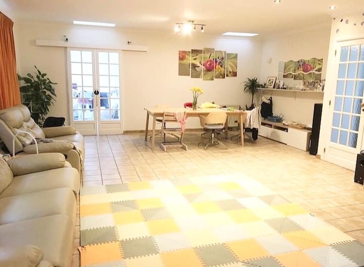 Charmante Villa Familiale Au Calme - Ottignies-Louvain-la-Neuve