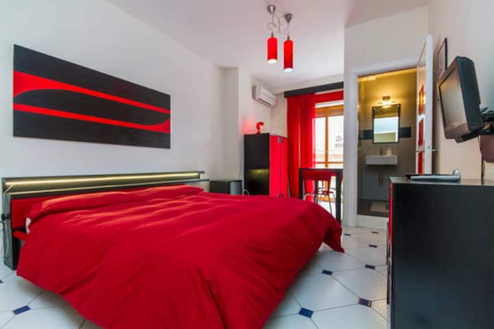 Four Rooms-quattru Stansie B&b, Camera '77 - Carloforte