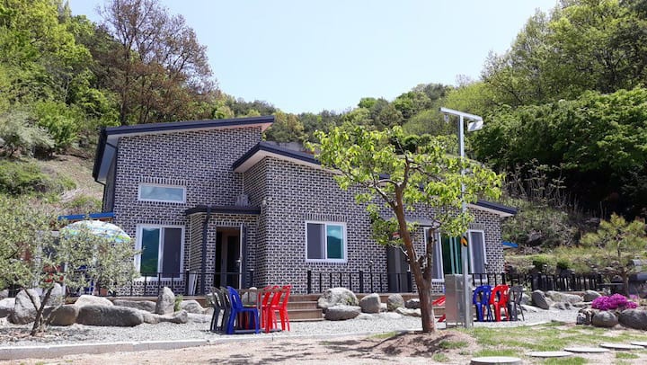 (합천 노을 펜션) 자연 속 단체형 힐링 펜션 >단체실< - 합천군