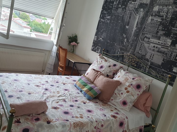 Isabel - Villeurbanne