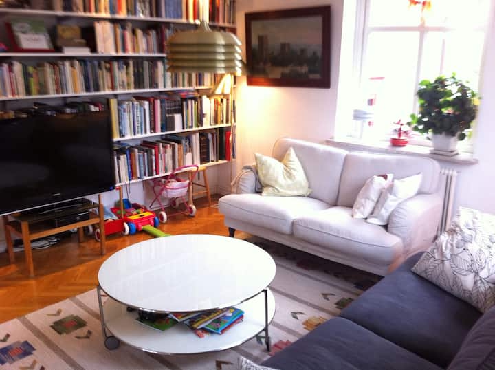 Charmful Villa Near City Center - Lund