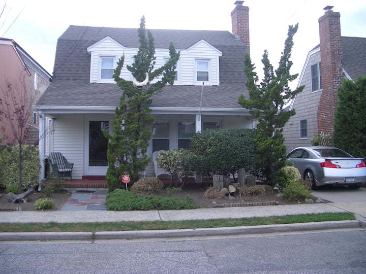 Private Ocean Beach Home - Long Beach, NY