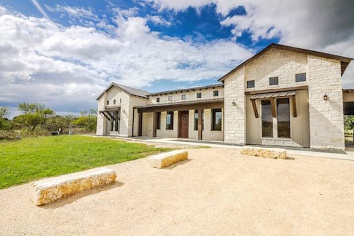 Frio River Vacation Rentals & Homes - Concan, TX | Airbnb