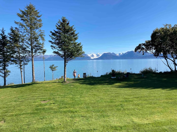Kachemak Sunrise  Ocean House - Homer, AK